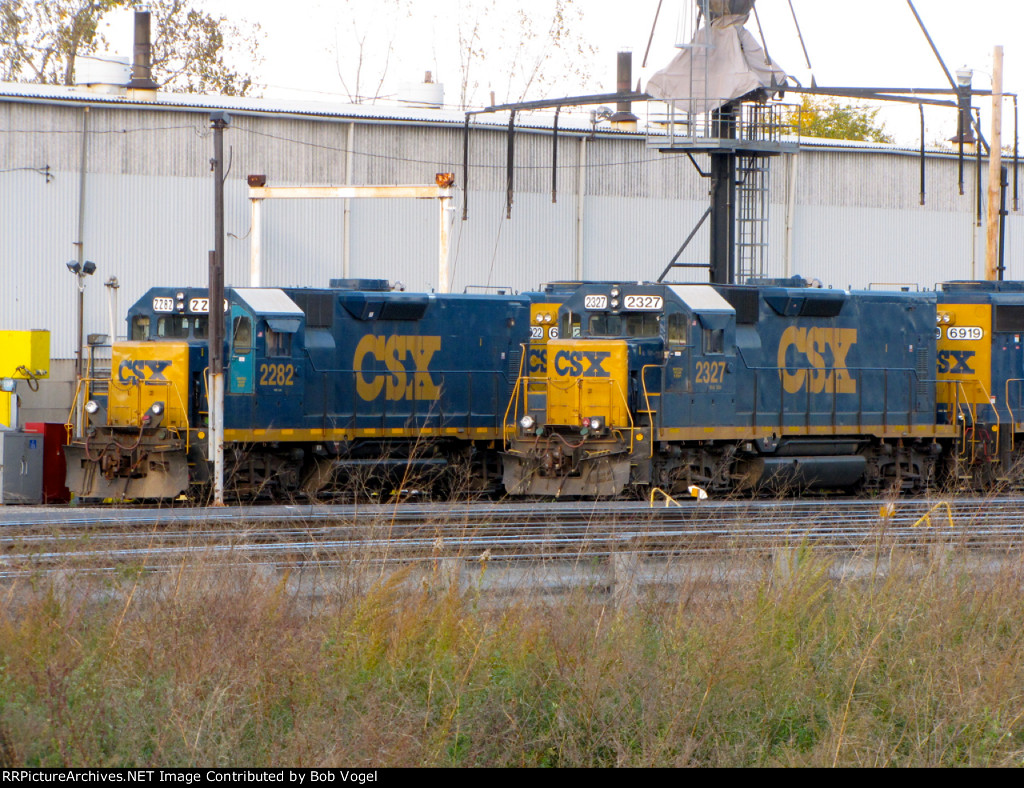 CSX 2282 and 2327